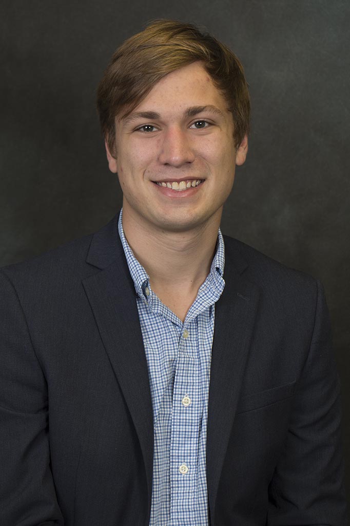 Homecoming Queen and King | McNeese State University